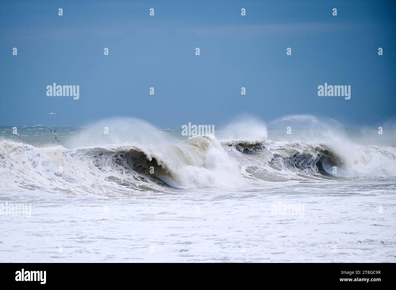 Raging huge waves during an incredibly powerful storm in the Black Sea ...