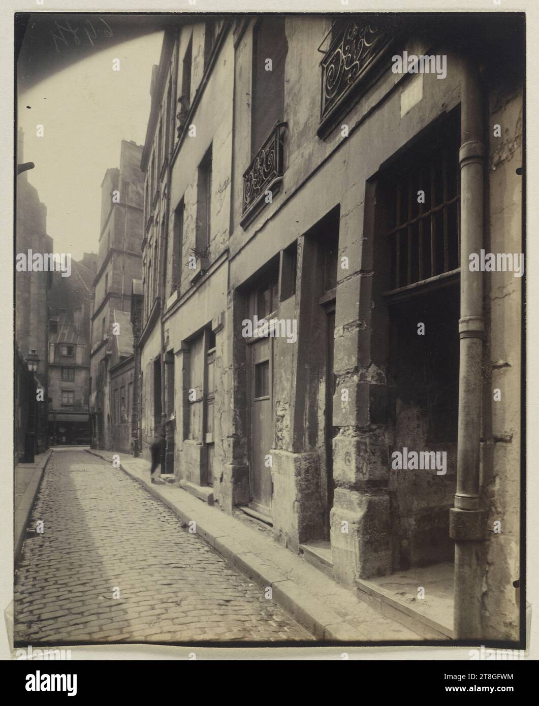 10 rue saint julien le pauvre hi-res stock photography and images - Alamy