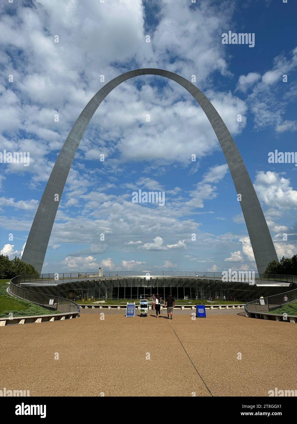 St. Louis, Missouri - June 21, 2023: The Gateway Arch in St Louis, MO ...