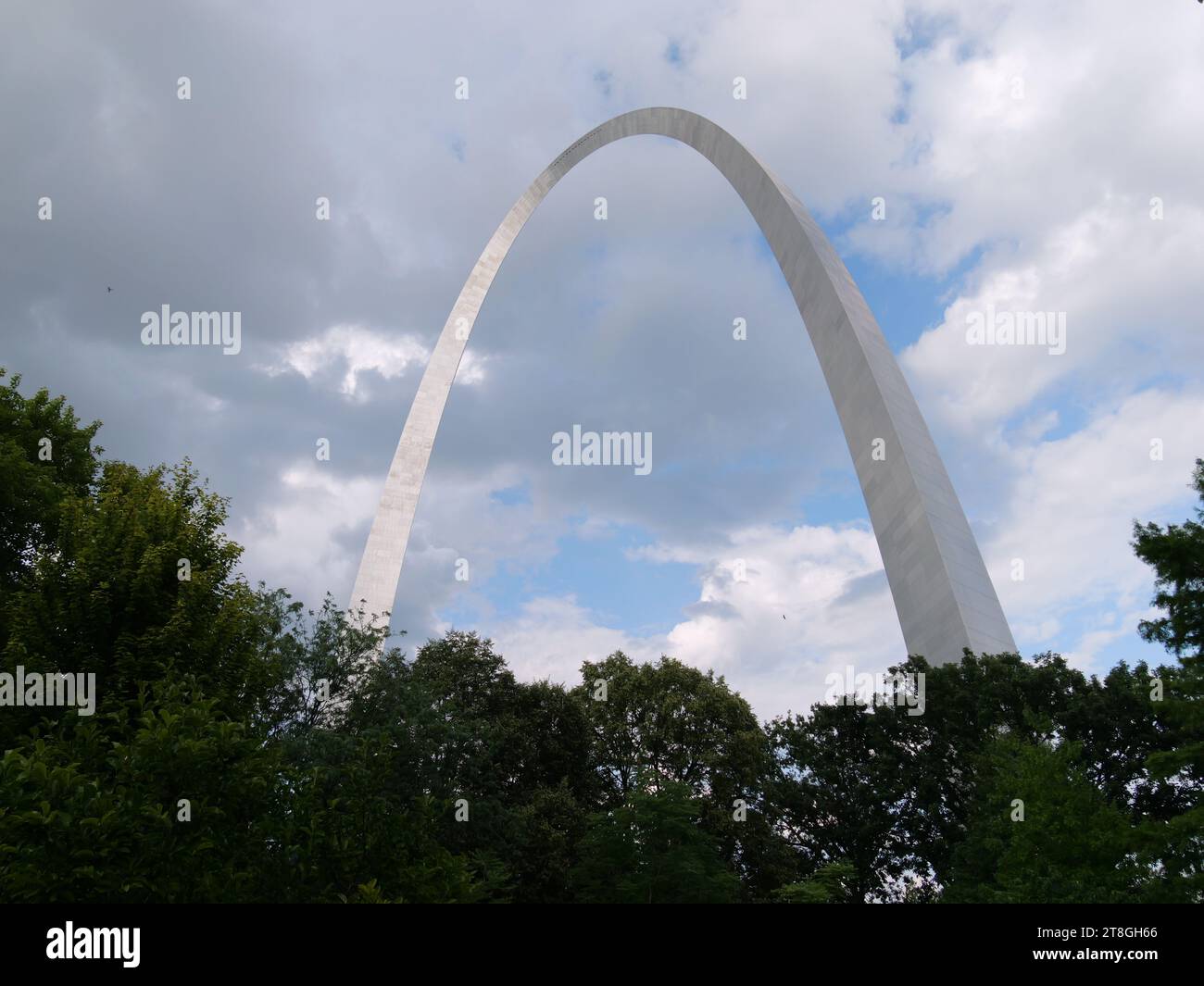 St. Louis, Missouri - June 21, 2023: The Gateway Arch in St Louis, MO ...