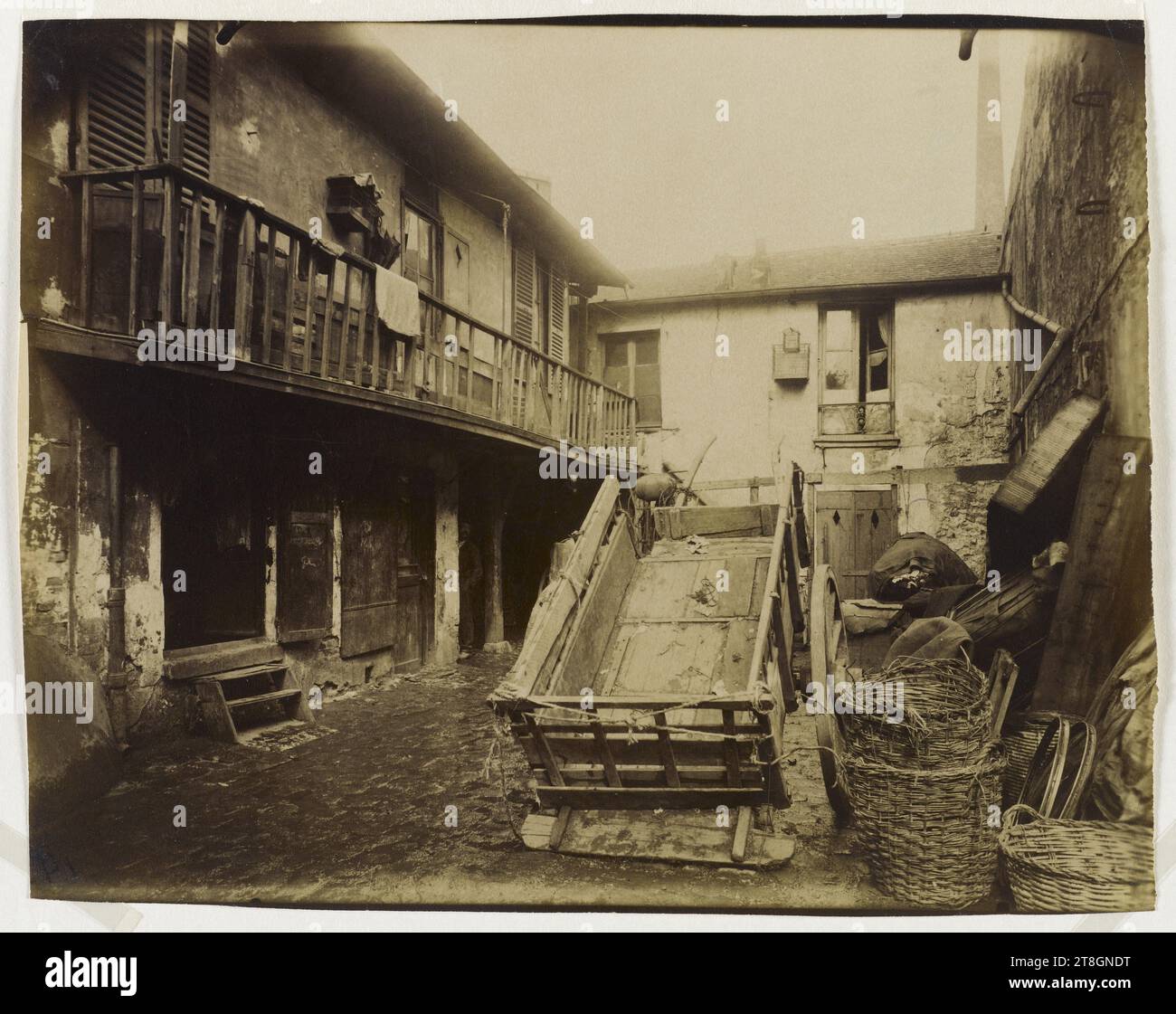 Ragpickers hi-res stock photography and images - Alamy