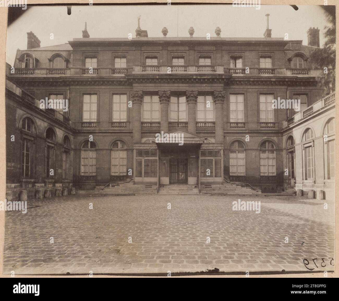 Hôtel de Chanac (Hôtel du Châtelet), Archiepiscopal Palace, 127 Rue de ...