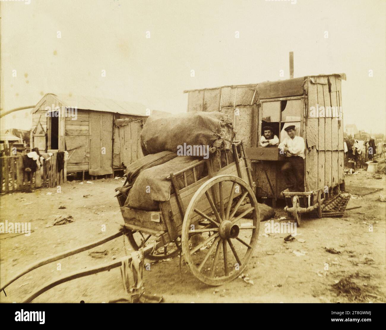 Ragpickers hi-res stock photography and images - Alamy