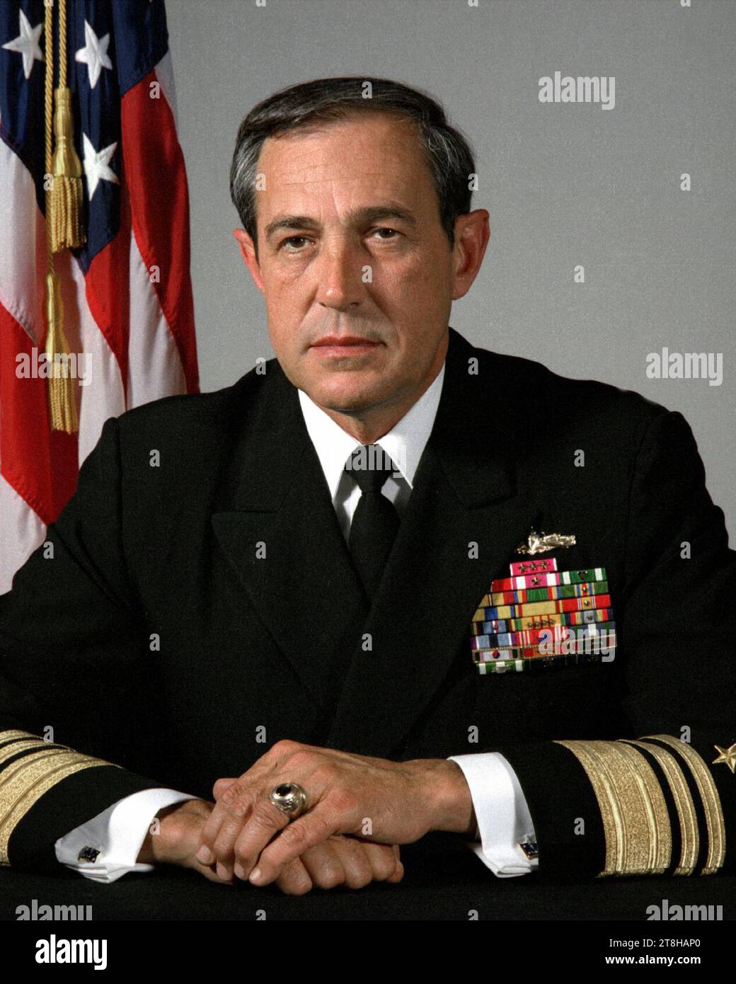 Usn (uncovered) hi-res stock photography and images - Alamy