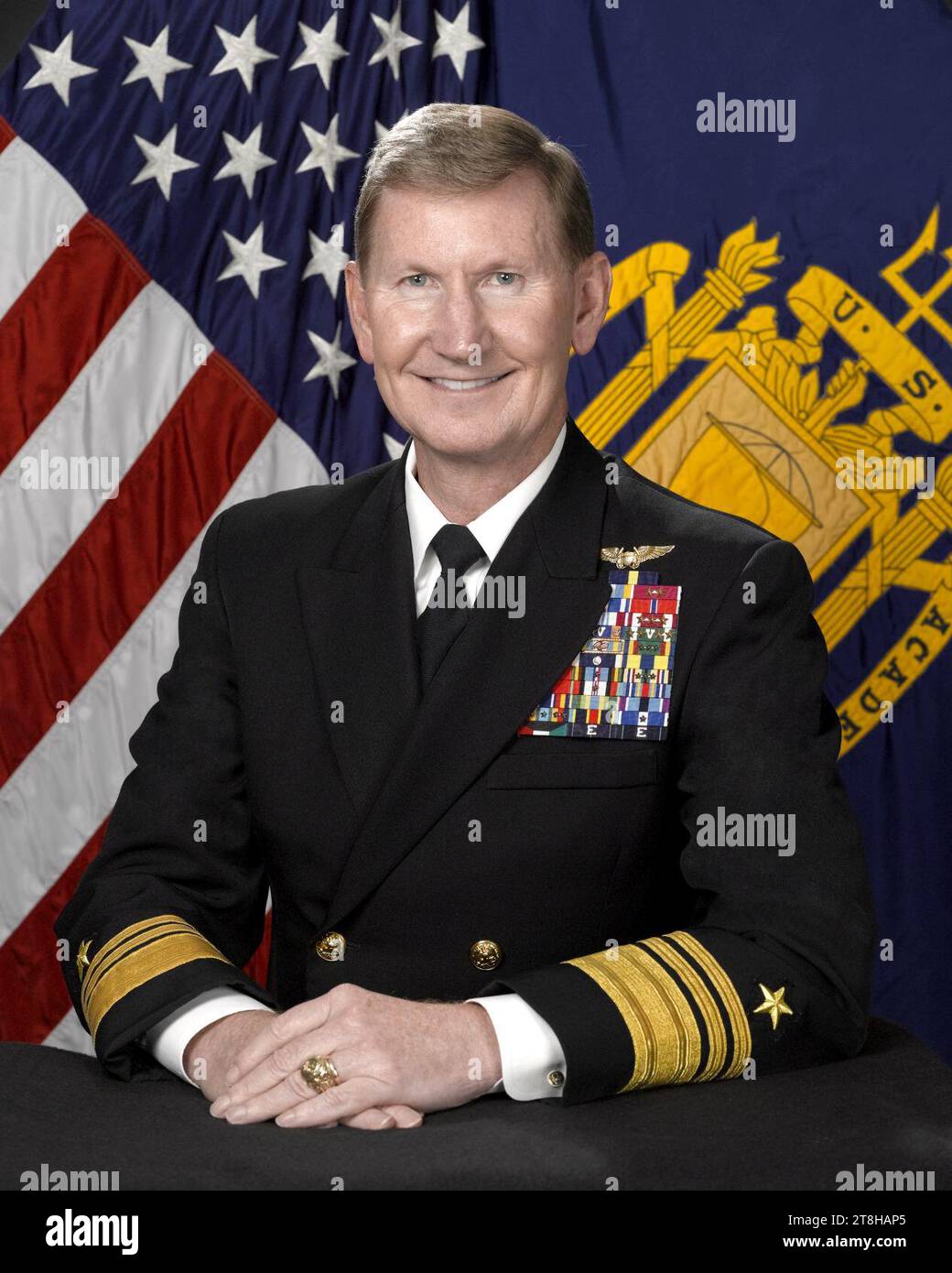 VADM Walter E Carter Jr Official Photo Stock Photo - Alamy