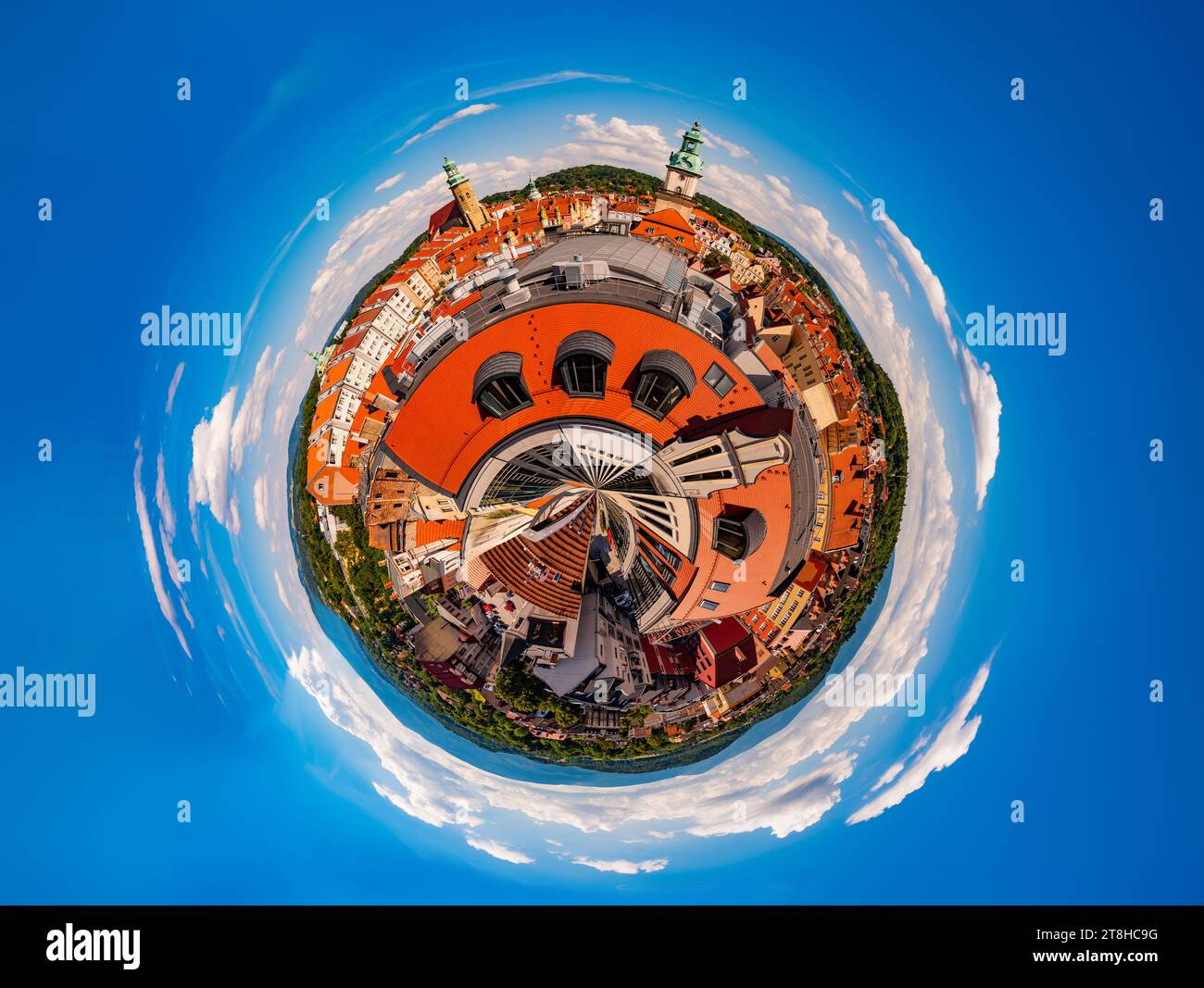 Rooftopviews hi-res stock photography and images - Alamy