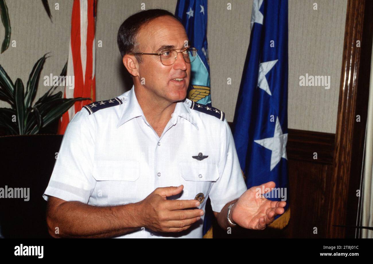 Usaf lieutenant general john hi-res stock photography and images - Alamy