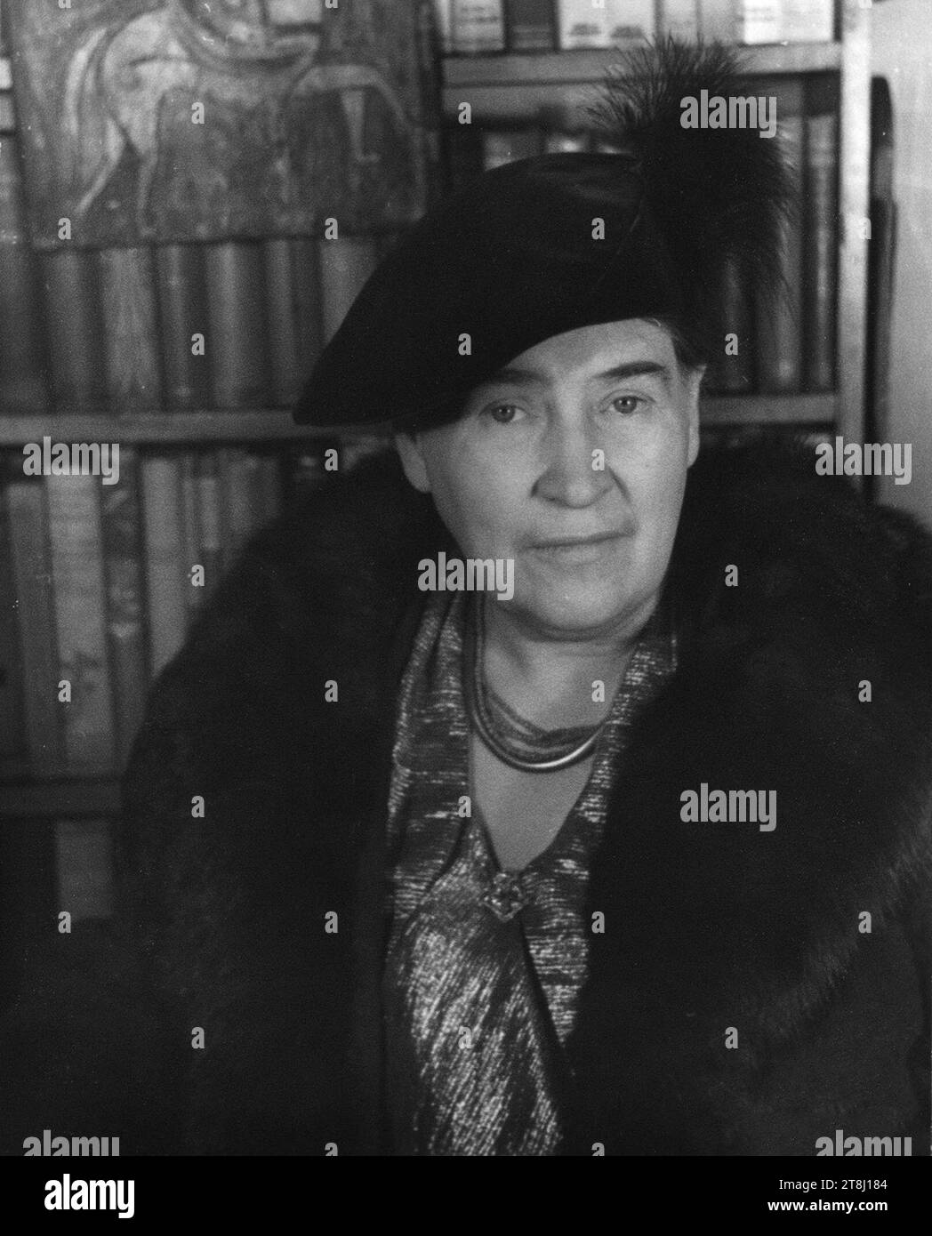 Willa Cather, American writer. Willa Sibert Cather (Wilella Sibert ...