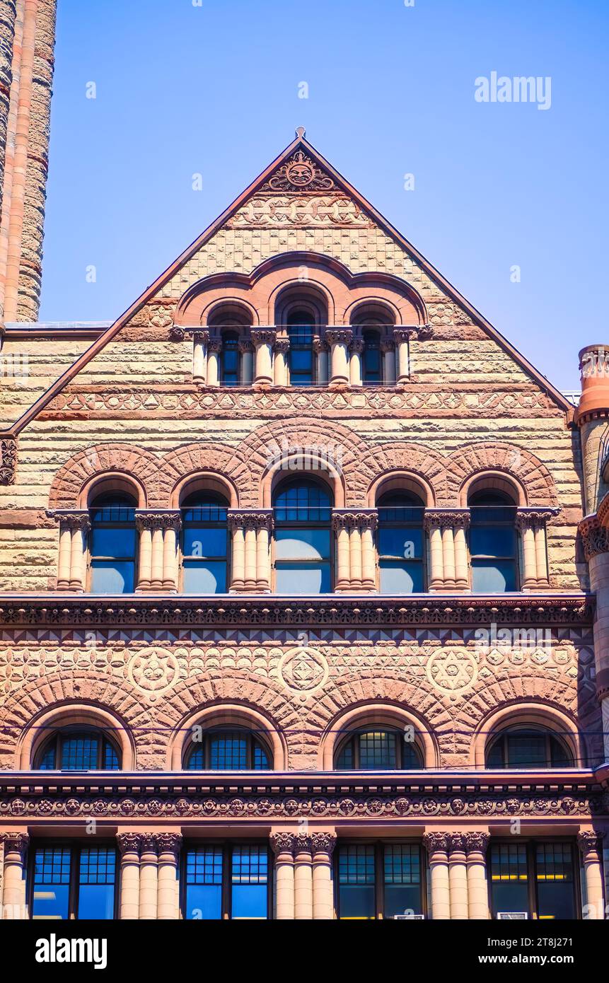 City hall exterior hi-res stock photography and images - Alamy