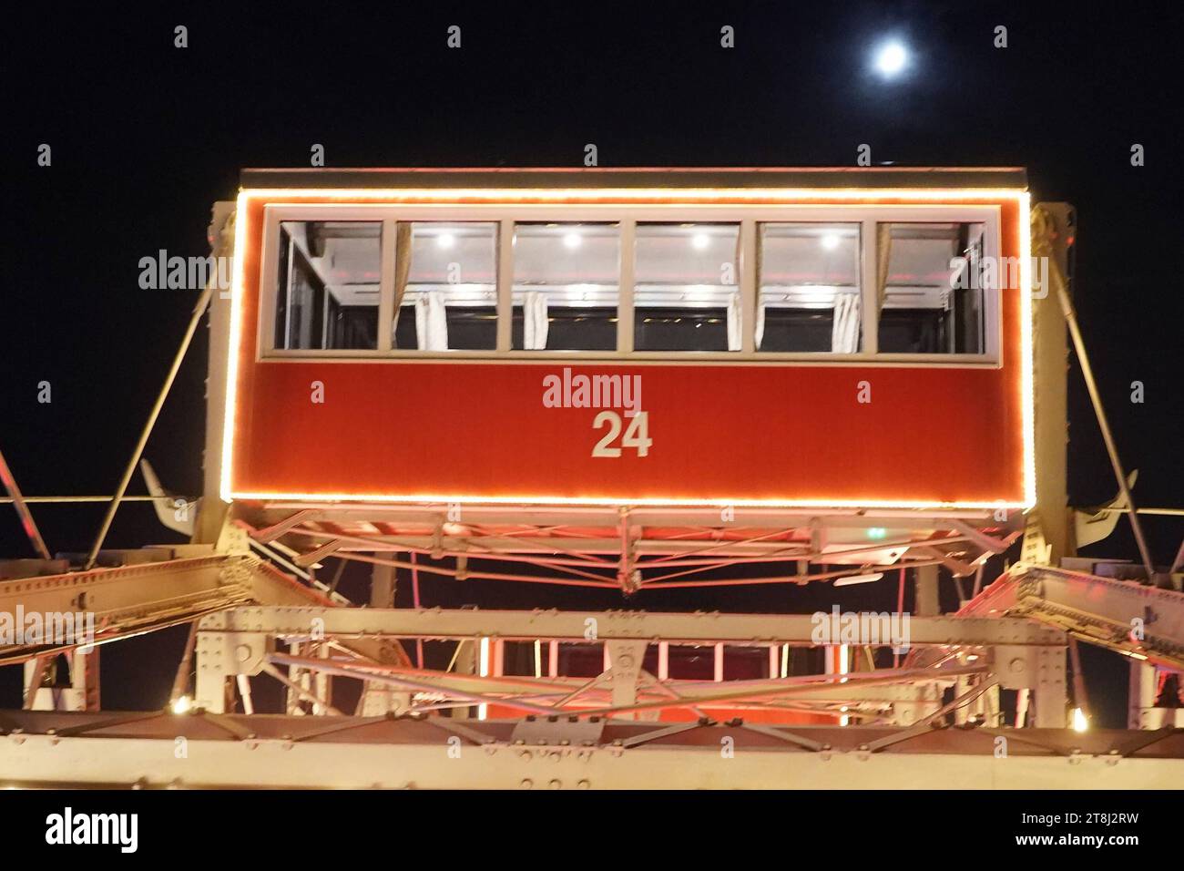 Gondel vom Prater Riesenrad - Wien 20.11.2023: Wien *** Gondola from ...
