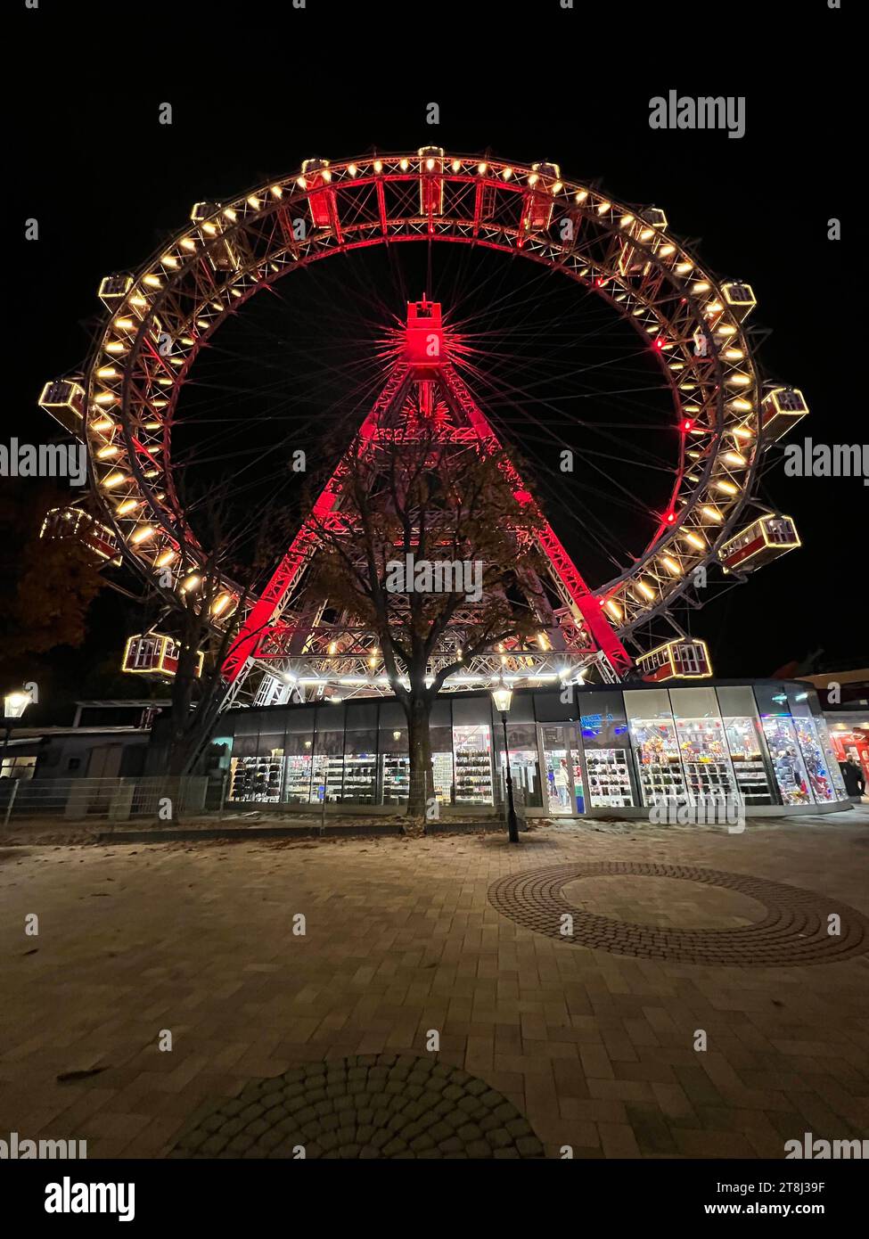Riesenrad im winter hi-res stock photography and images - Alamy