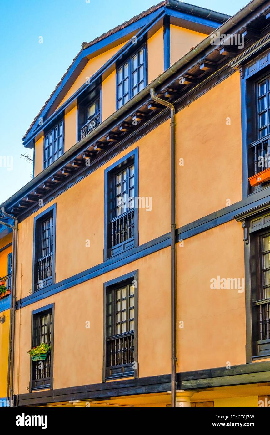 Fontan architecture hi-res stock photography and images - Alamy