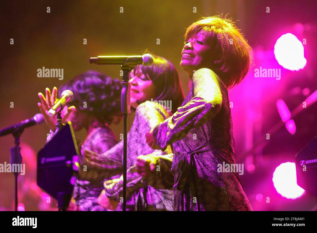 The tina turner story hi-res stock photography and images - Alamy