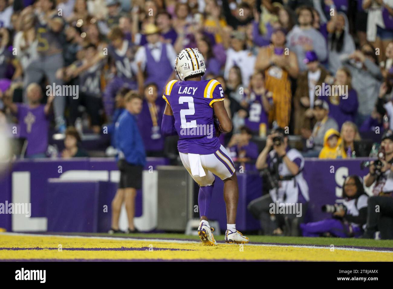 Baton Rouge, USA. 18th Nov, 2023. November 18, 2023: LSU wide receiver ...