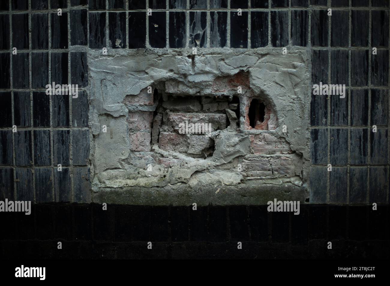 Entrance basement old house hi-res stock photography and images - Alamy