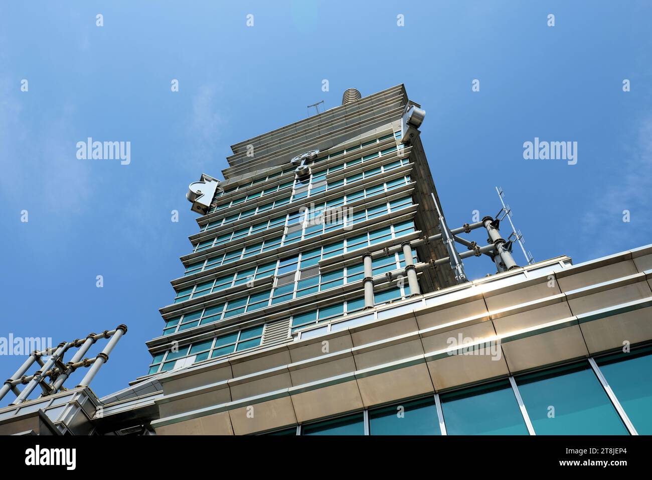 Top of the Taipei 101 skyscraper, as seen from the open air observation ...