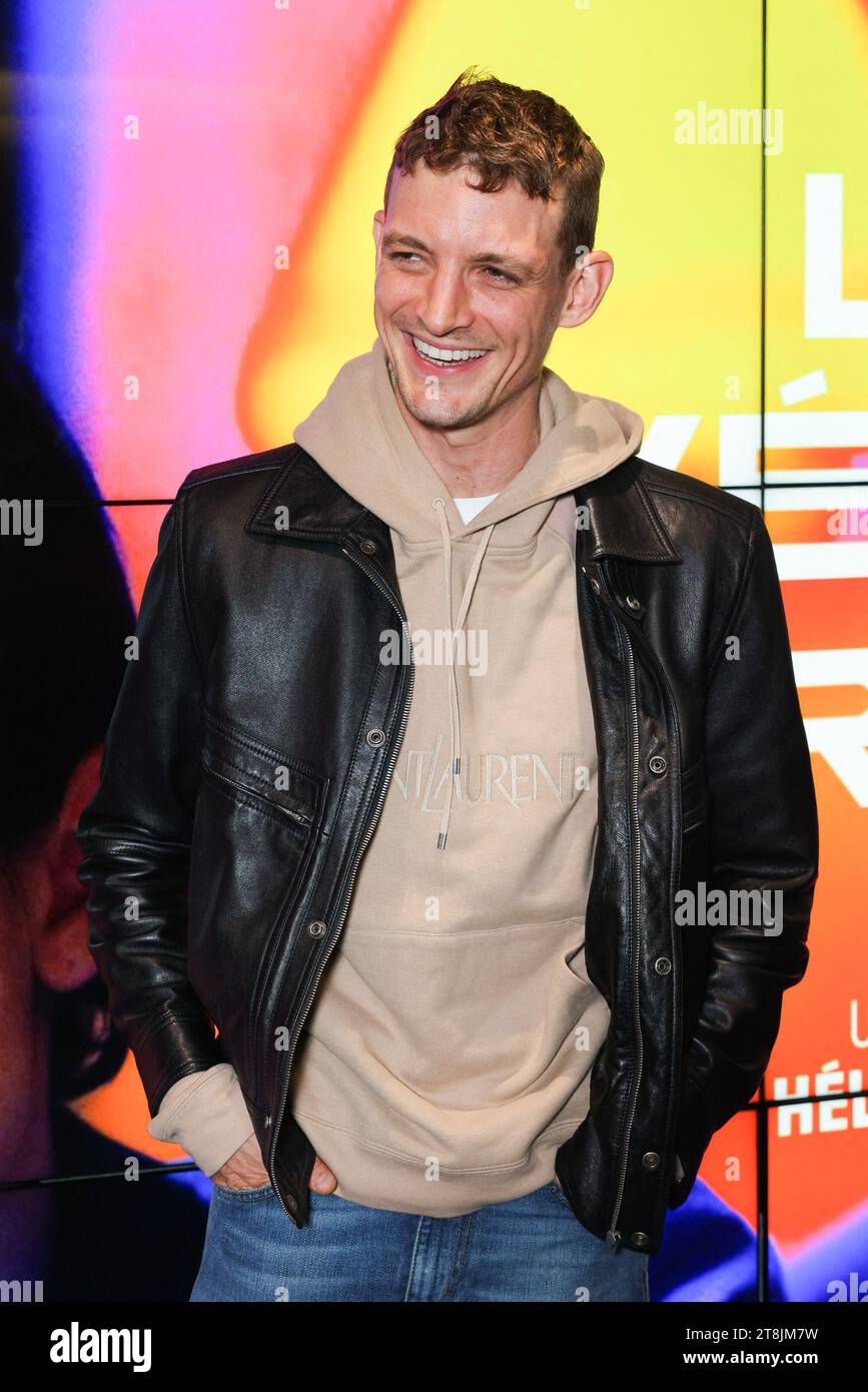 Paris, France. 20th Nov, 2023. Niels Schneider attending the premiere of the film La Venus d ...