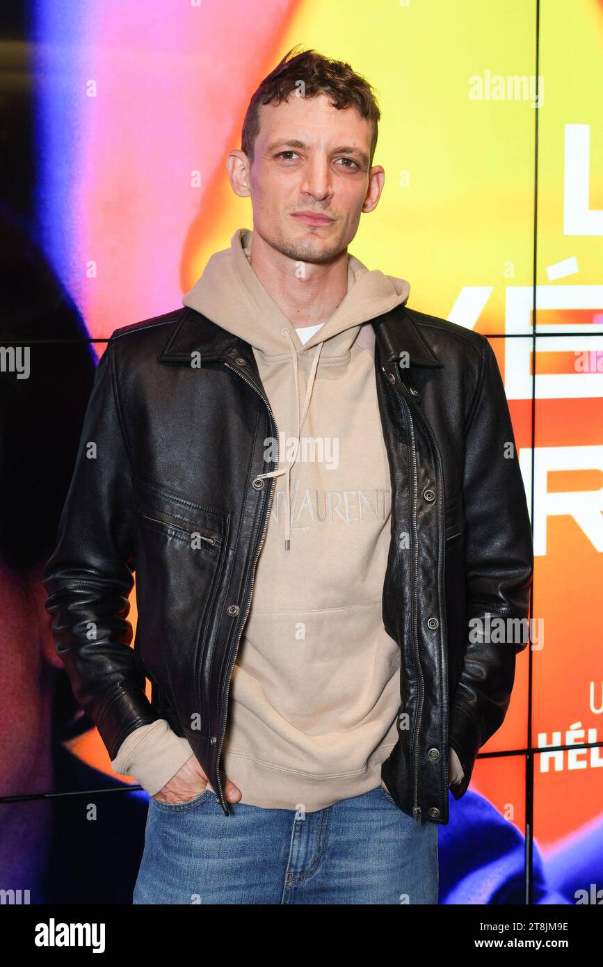 Paris, France. 20th Nov, 2023. Niels Schneider attending the premiere of the film La Venus d ...