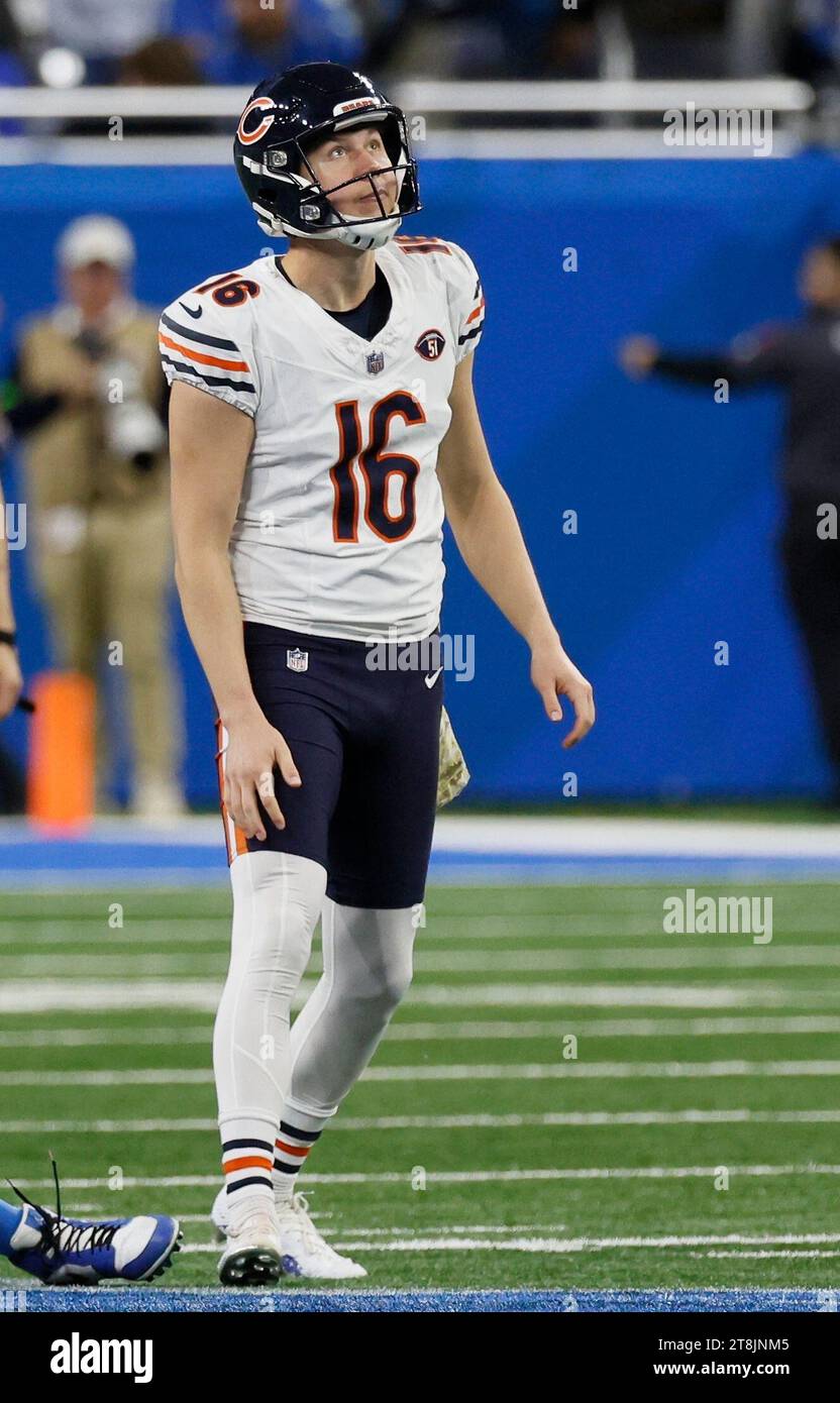 Chicago Bears punter Trenton Gill (16) during the first half of an NFL ...
