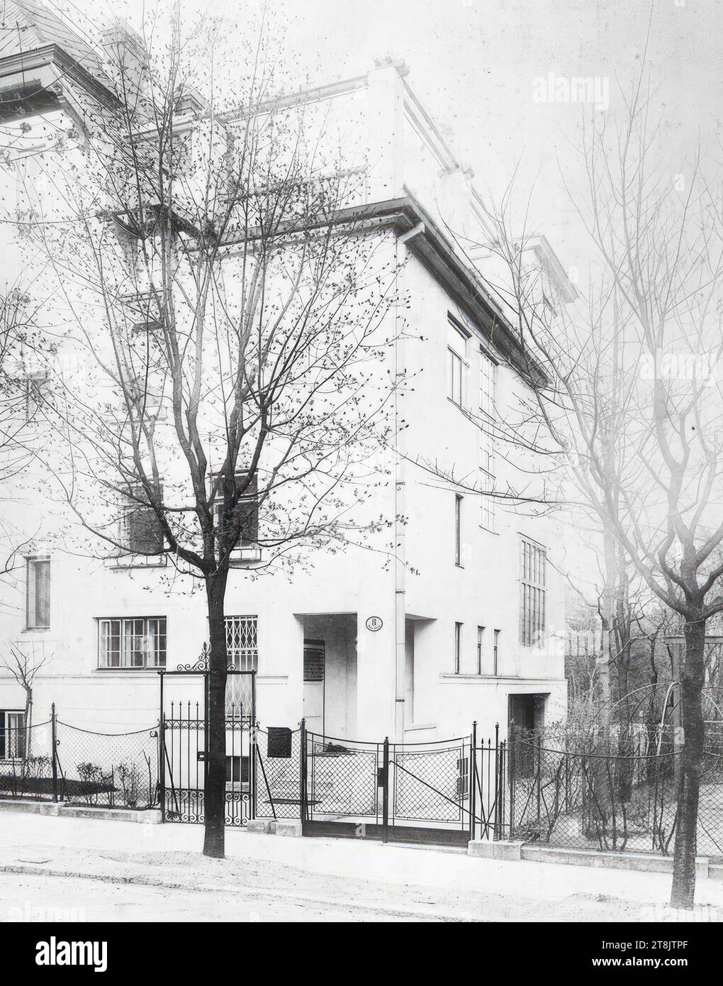 Anna mandl hi-res stock photography and images - Alamy