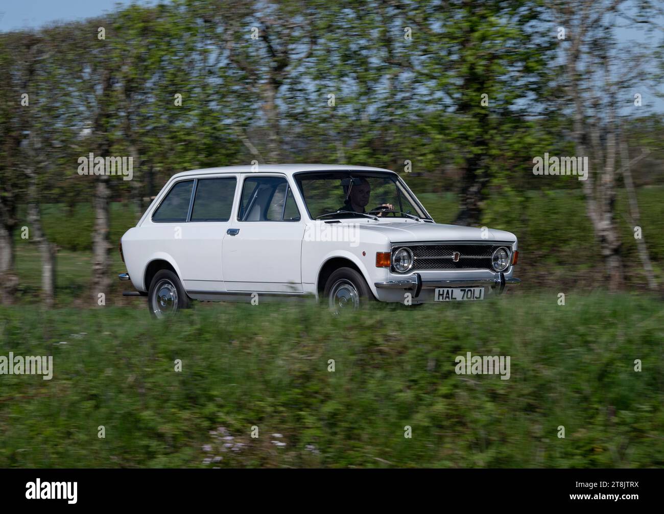 Fiat 128 estate hi-res stock photography and images - Alamy