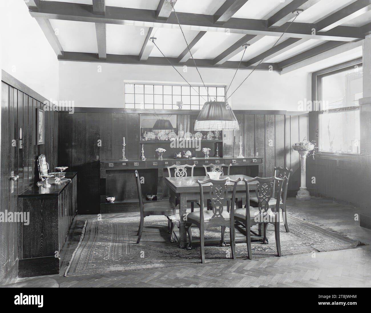 Hugo and Lilly Steiner House, Vienna XIII., Sankt-Veit-Gasse 10, dining ...