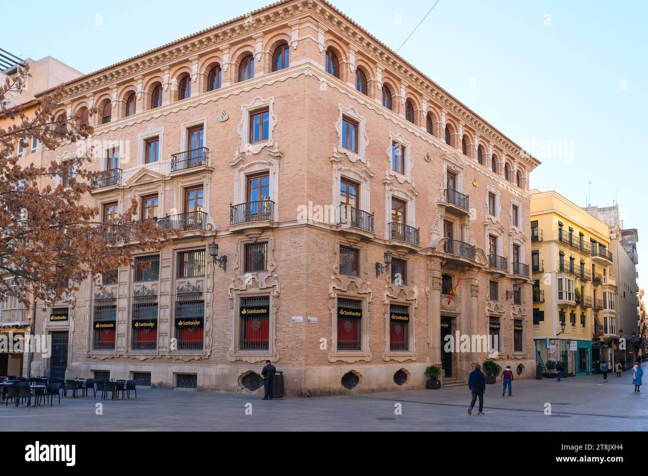 Colonial building design hi-res stock photography and images - Alamy