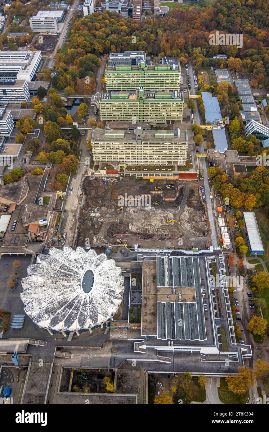 Luftbild, Gebäudekomplex der RUB Ruhr-Universität Bochum, Baustelle ...
