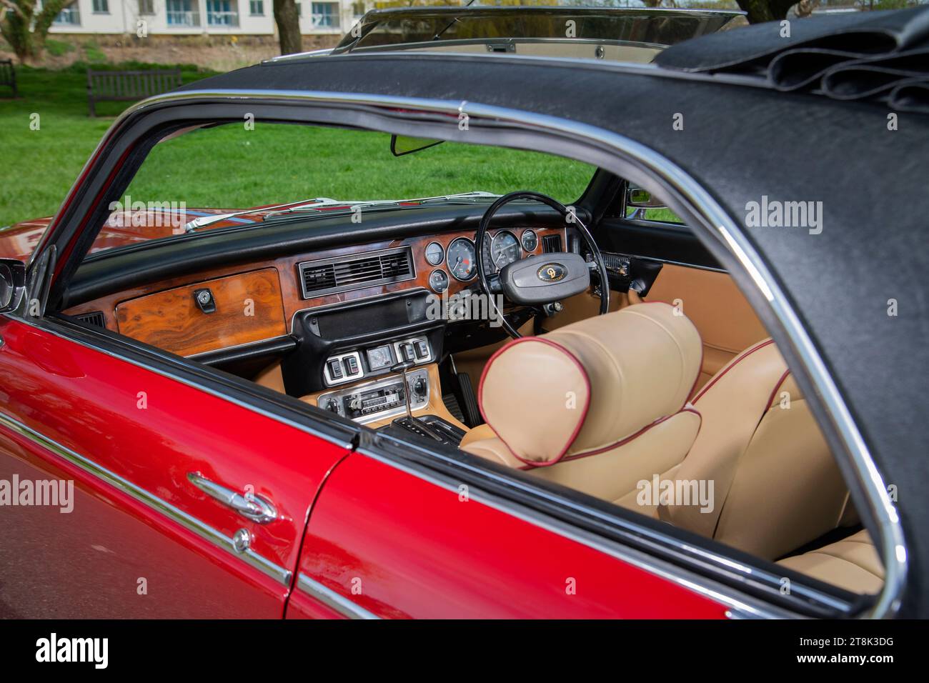 1976 Daimler Sovereign Coupe, classic British luxury car Stock Photo ...