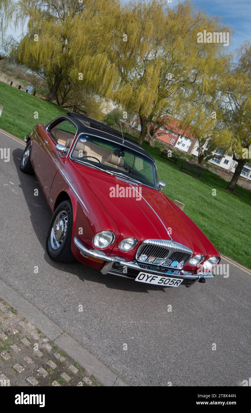 Daimler sovereign classic british luxury hi-res stock photography and ...
