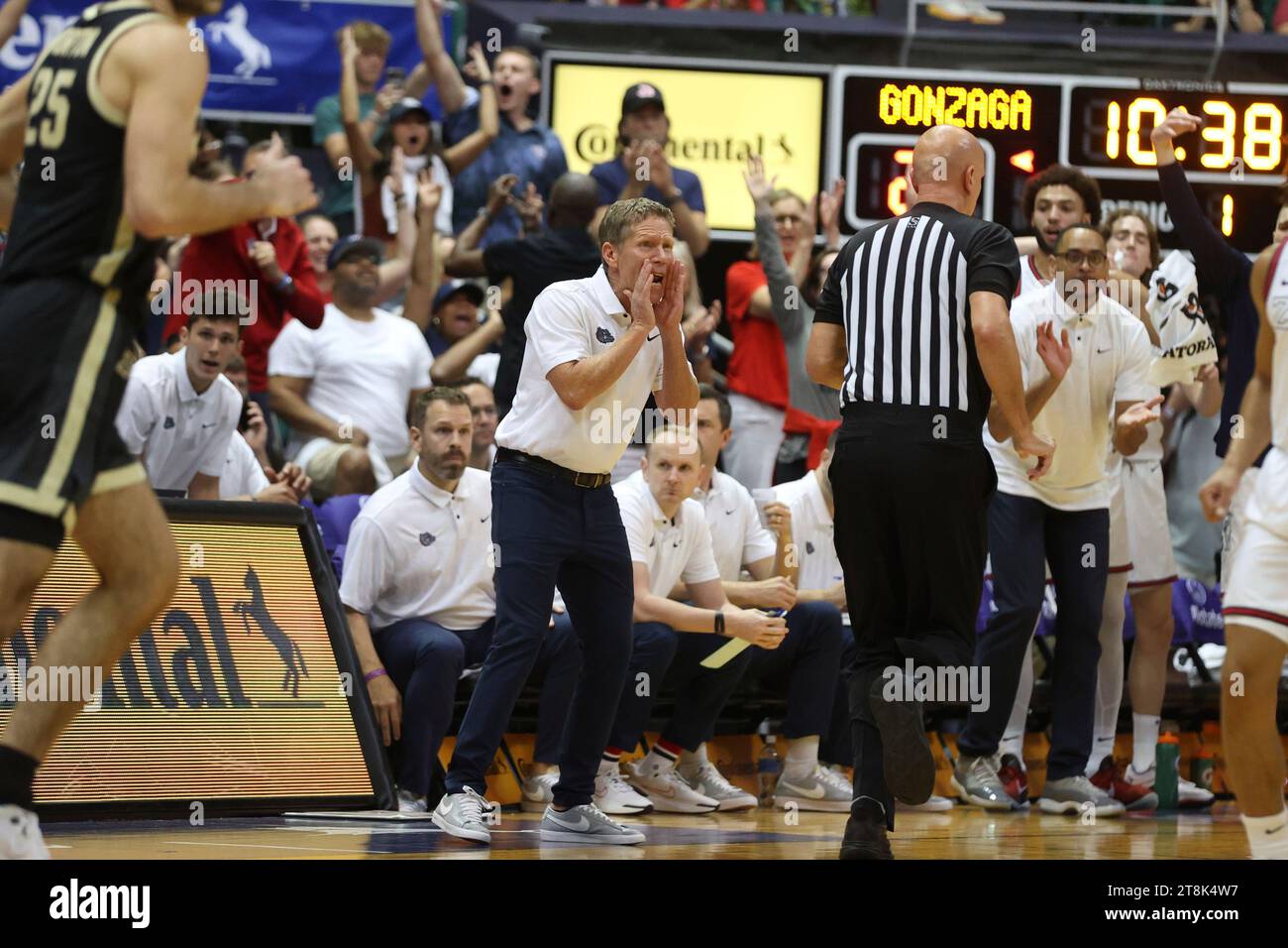 Gonzaga head coach Mark Few, center, reacts after a play as his team ...