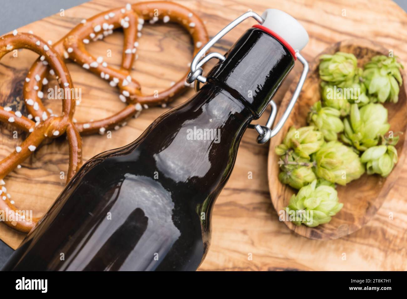 common hop (Humulus lupulus), bottle beer and hop cones and savory ...