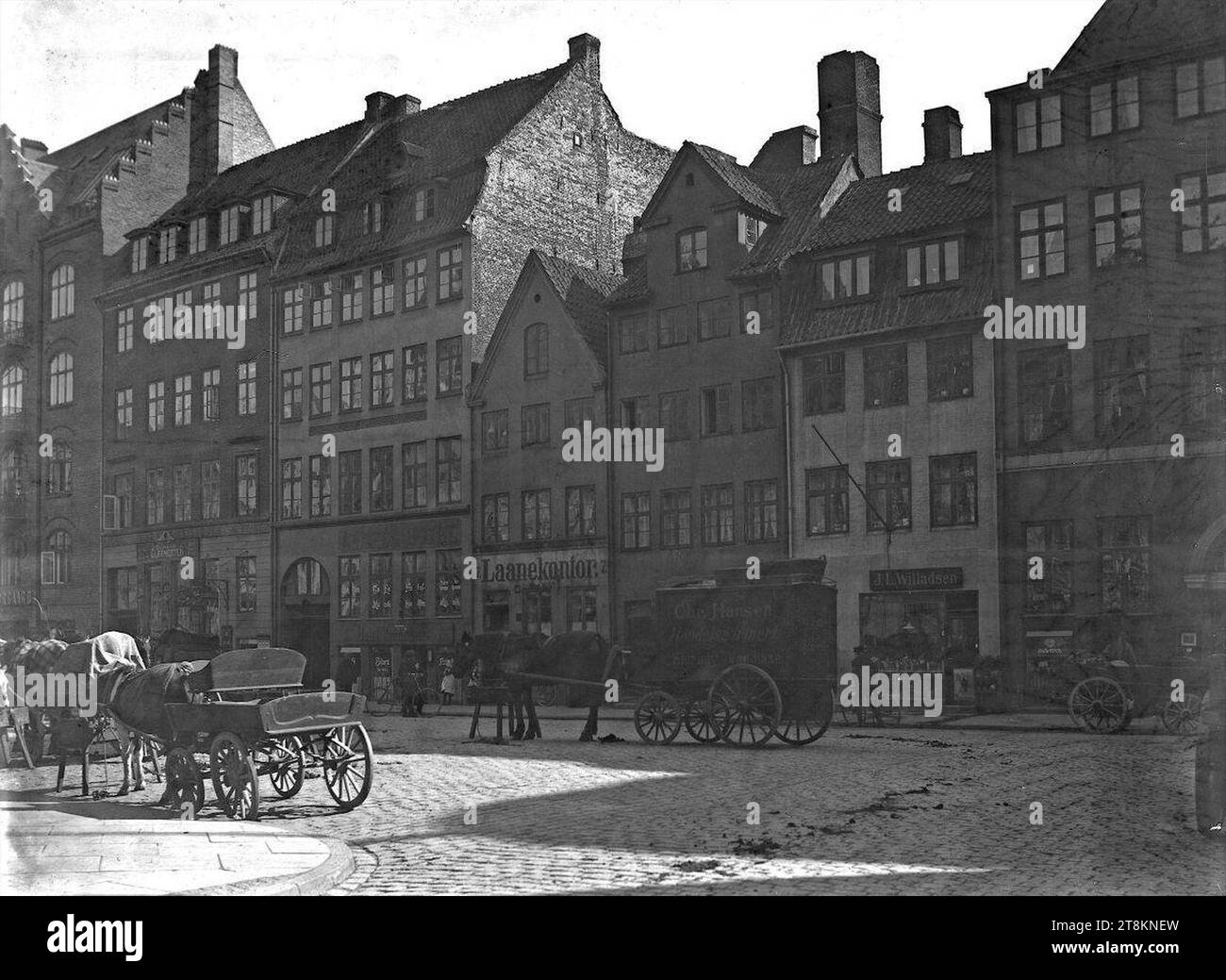 Ernst larsen hi-res stock photography and images - Alamy