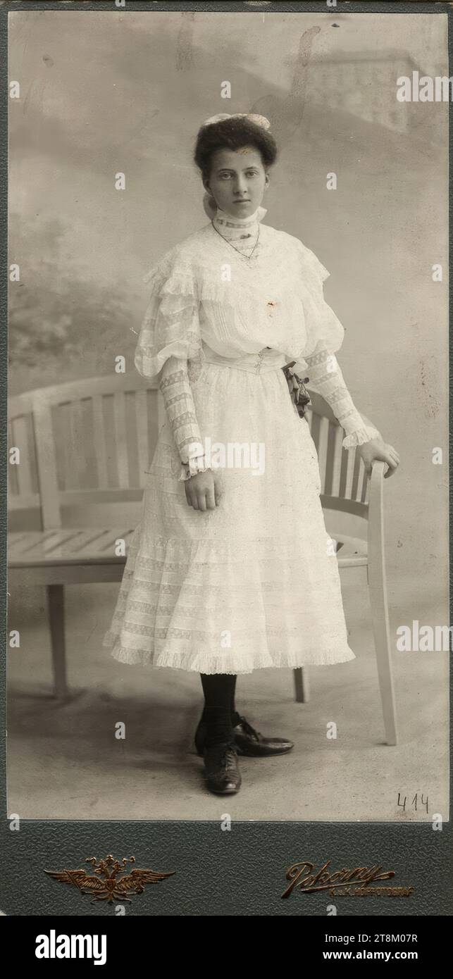 Photograph of Adele Harms on the occasion of her confirmation, Atelier ...