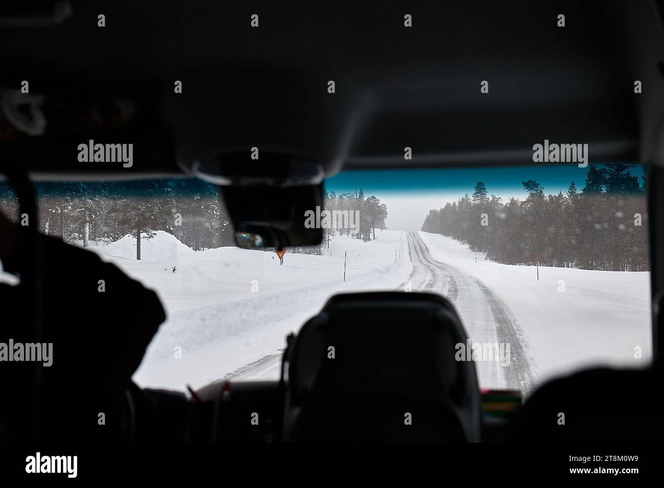 Difficult bus driving hi-res stock photography and images - Alamy