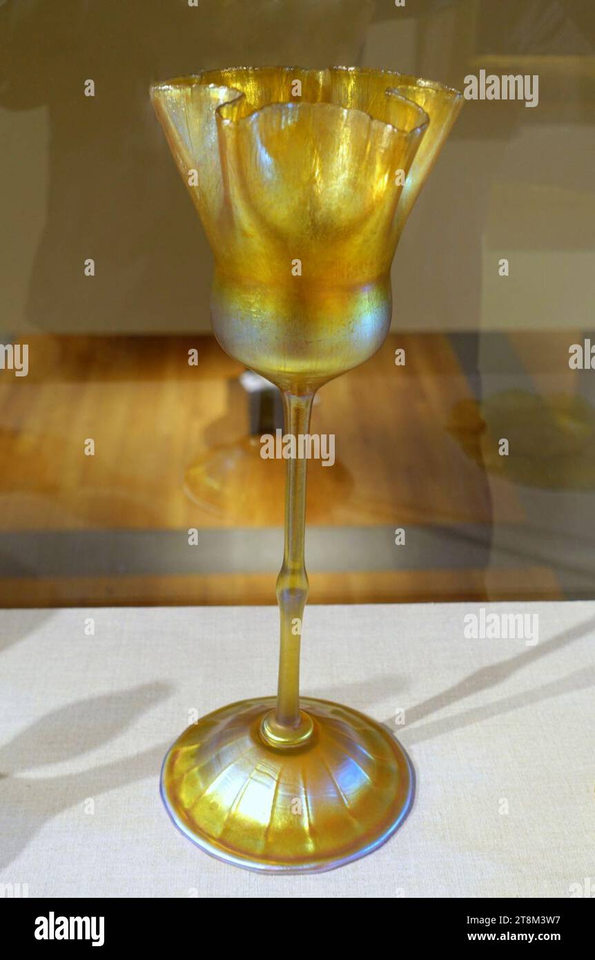 Favrile glass hi-res stock photography and images - Alamy