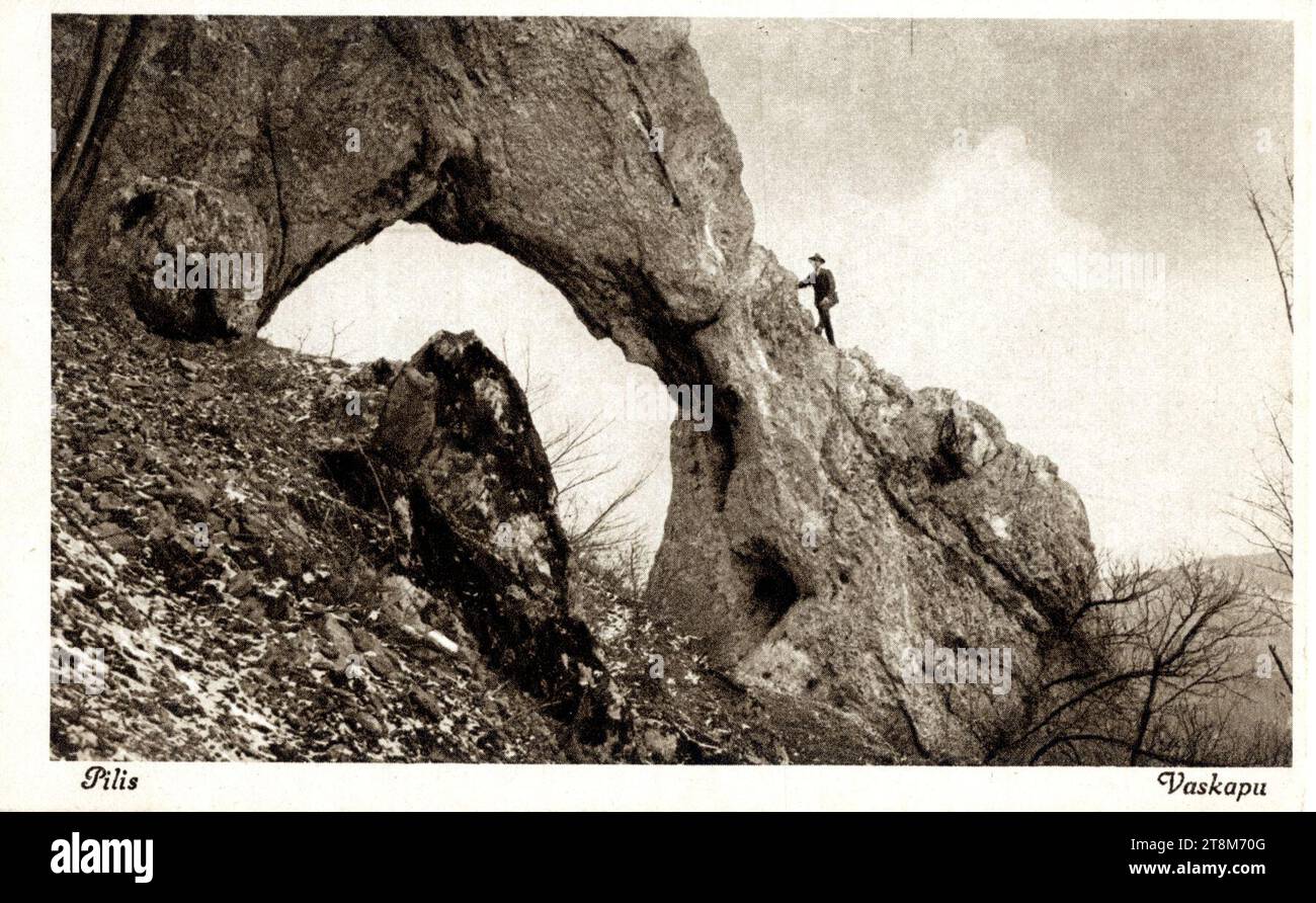 Vaskapu 003 képeslap Bekey Imre Gábor Stock Photo - Alamy