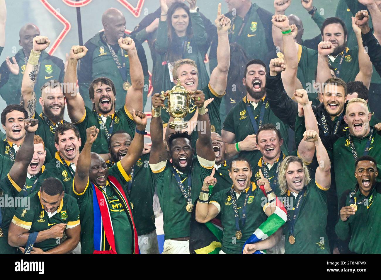 Cyril Ramaphosa Siya Kolisi Damian Willemse Bongi Mbonambi Cheslin ...