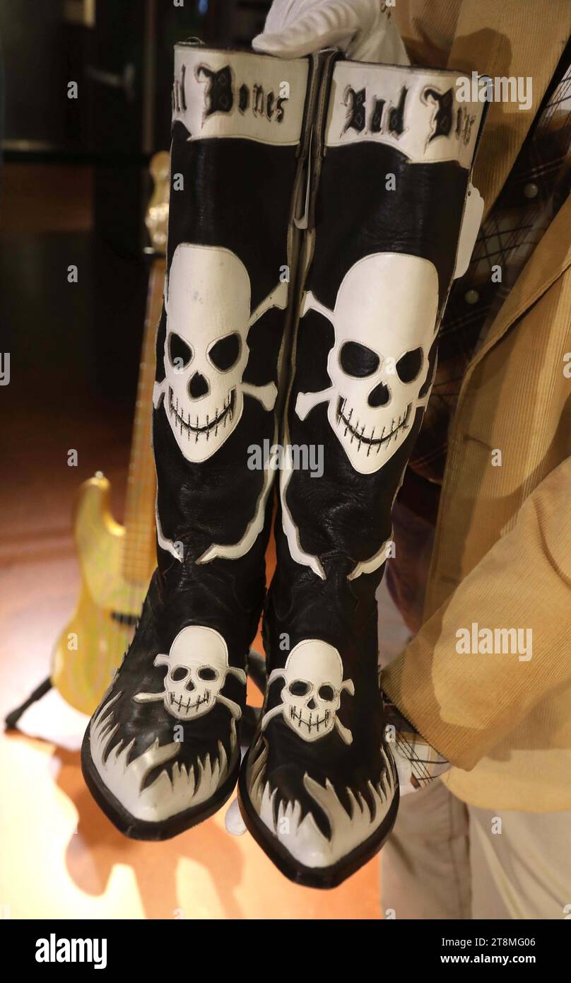 New York, New York, USA. 20th Nov, 2023. Dusty Hill Bad Bones Skull ...