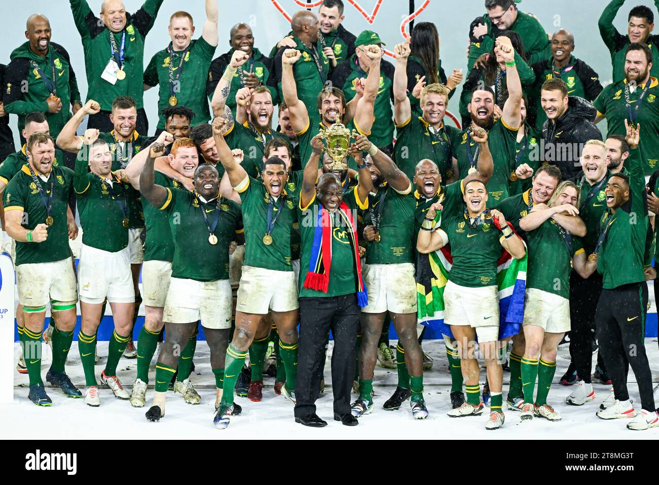 Cyril Ramaphosa Siya Kolisi Damian Willemse Bongi Mbonambi Cheslin ...