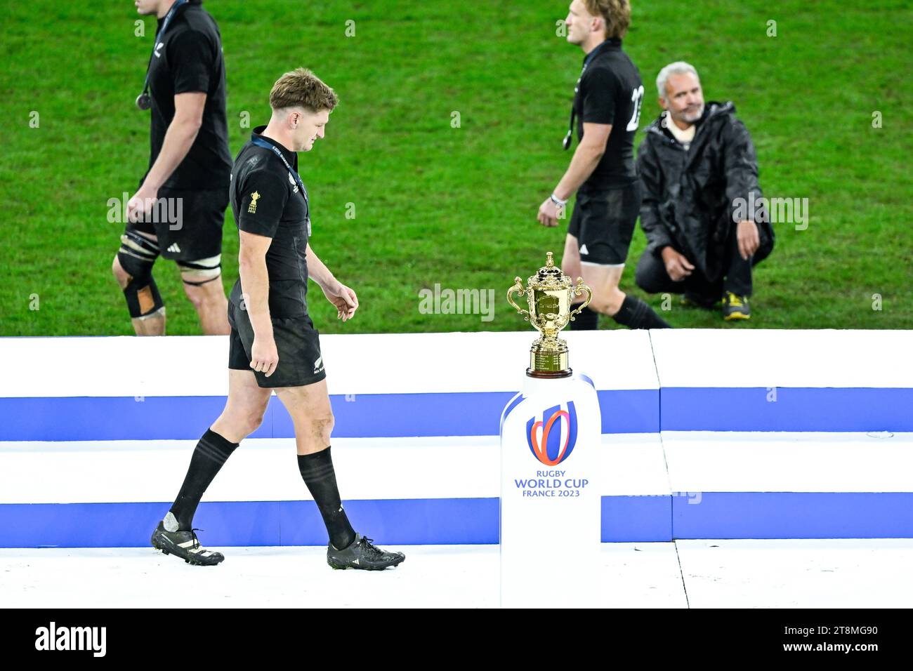 Rugby world cup trophy 2023 hi-res stock photography and images - Alamy