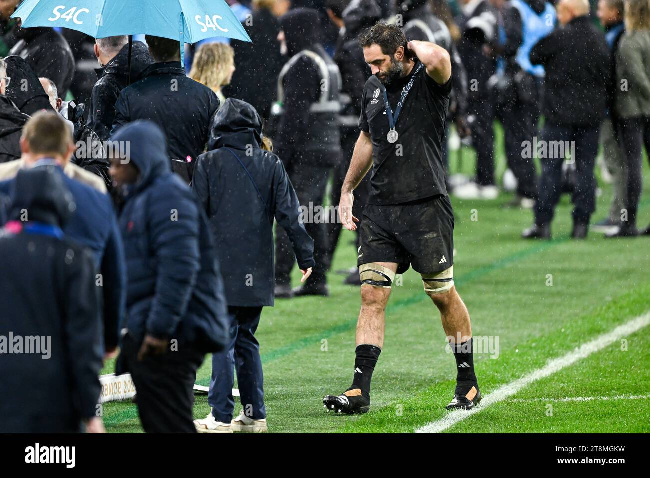 New zealand blacks sam whitelock hi-res stock photography and images ...