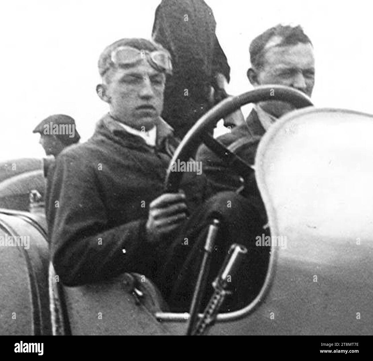 Verbeck and Smithson in Fiat 70 at Tacoma Speedway July 1914 (cropped ...