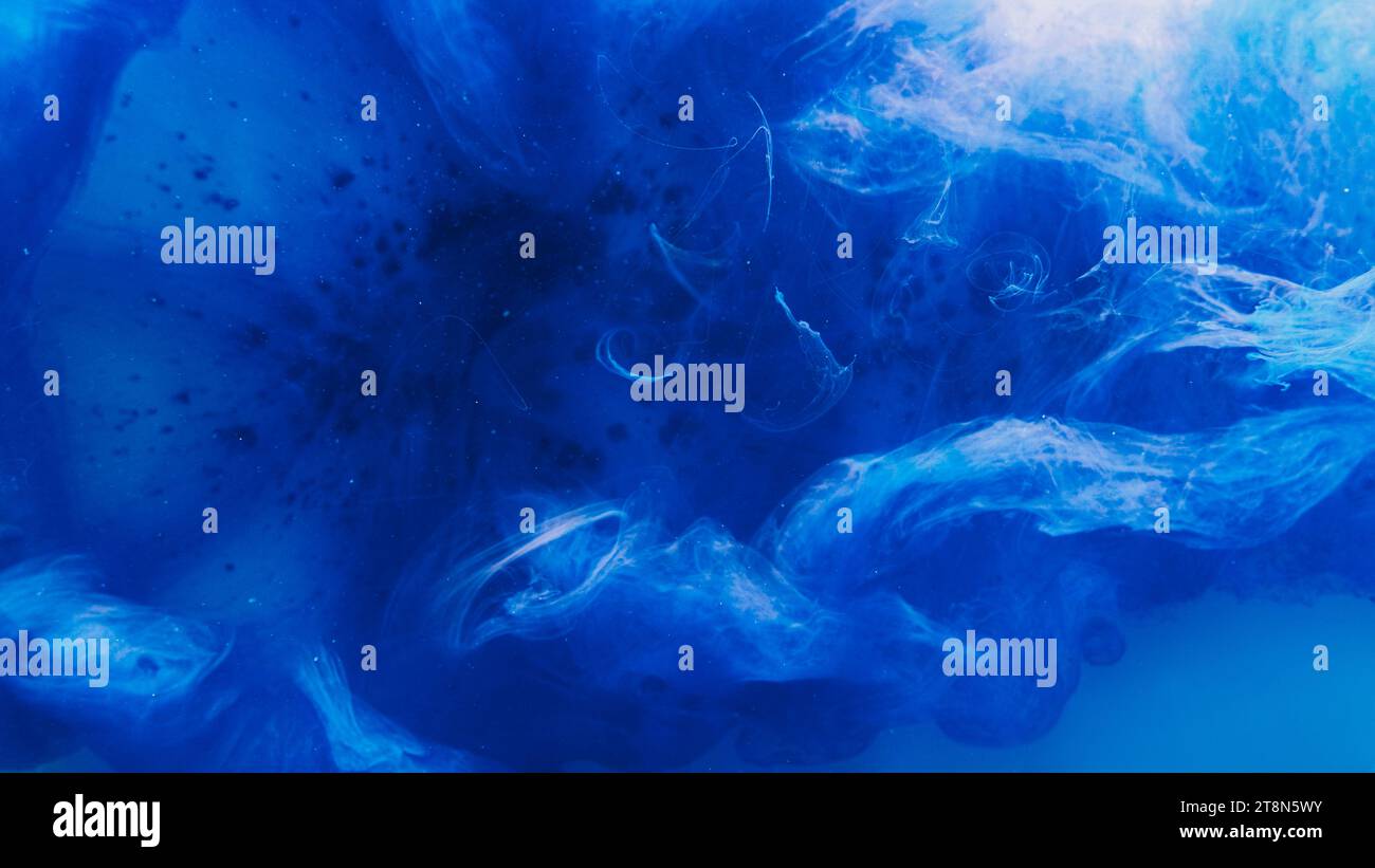 Hypnotic fluid haze flow white hi-res stock photography and images - Alamy