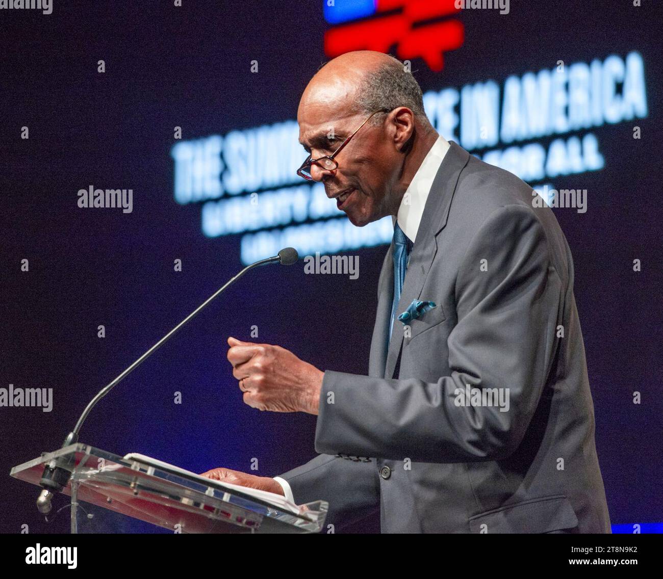 Vernon jordan hi-res stock photography and images - Alamy