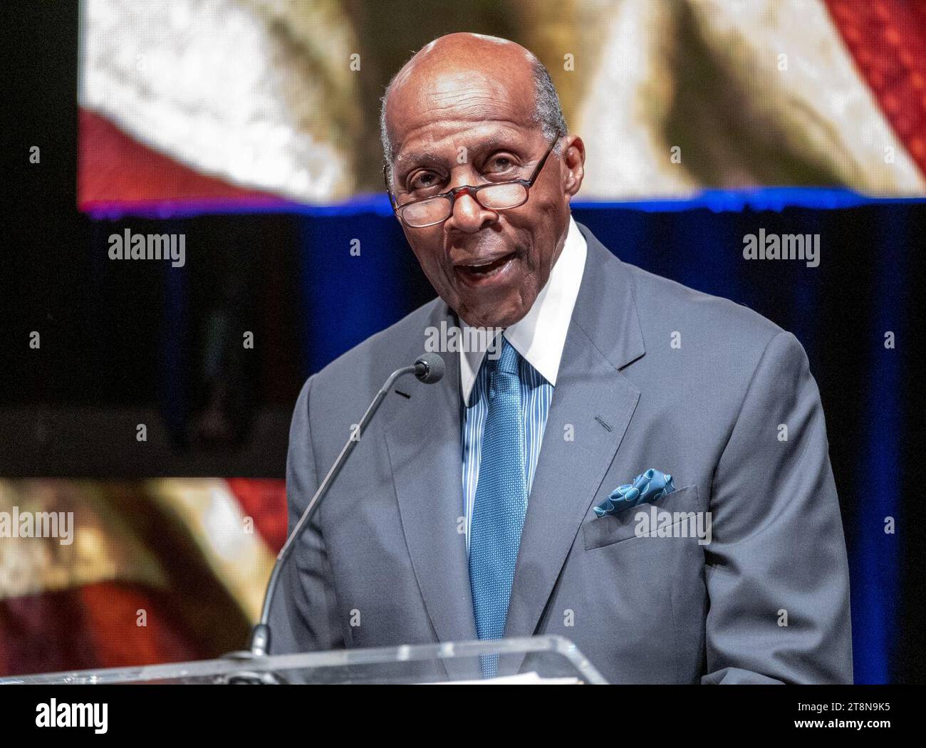 Vernon jordan hi-res stock photography and images - Alamy