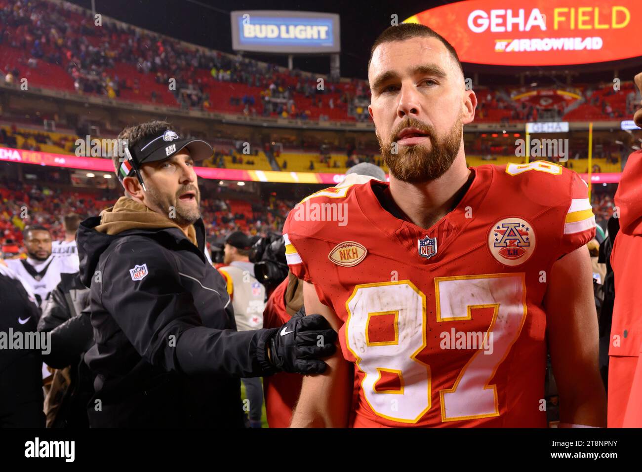 Kansas City Chiefs tight end Travis Kelce (87) looks for his brother ...