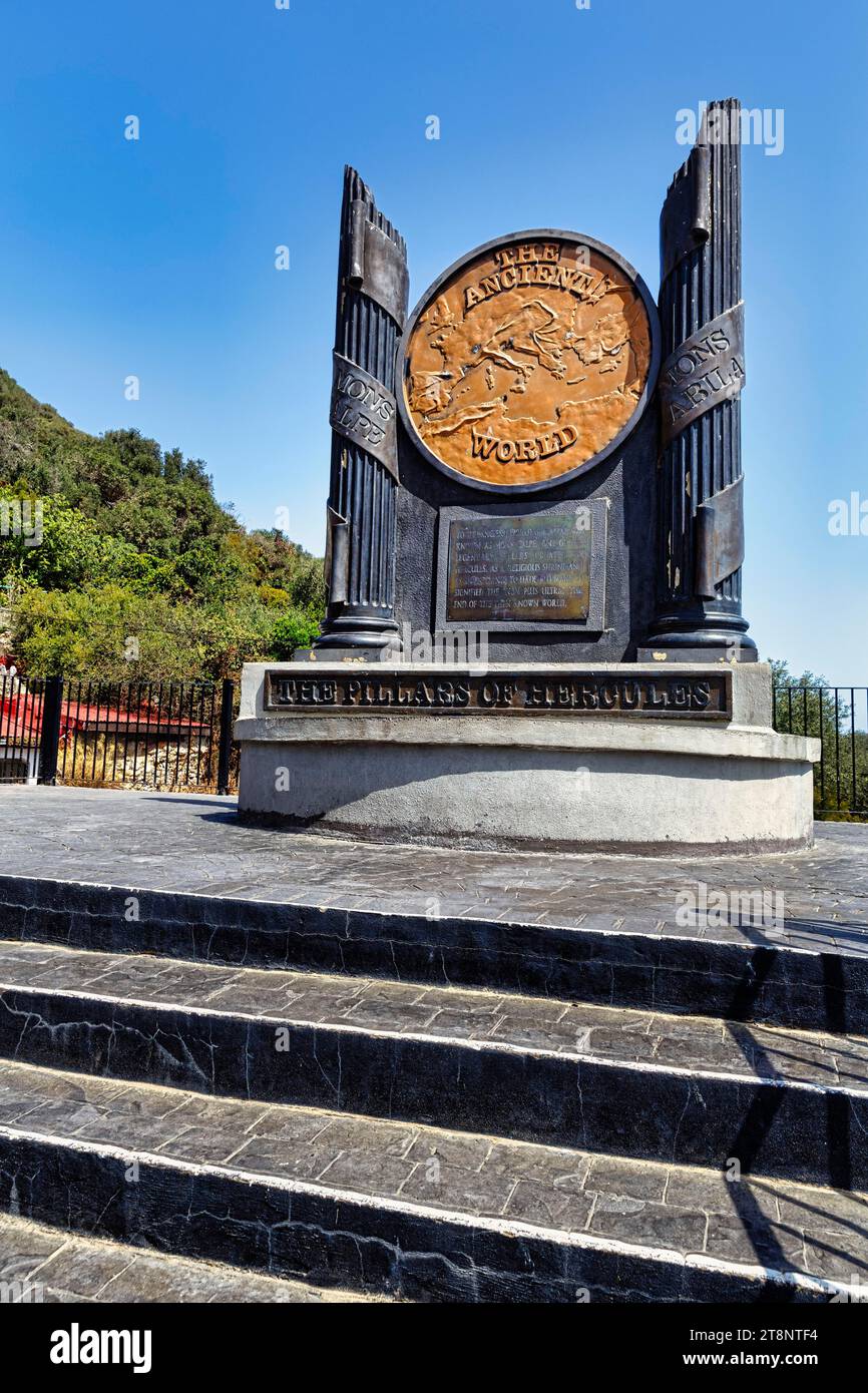 Rock of gibraltar hi-res stock photography and images - Alamy