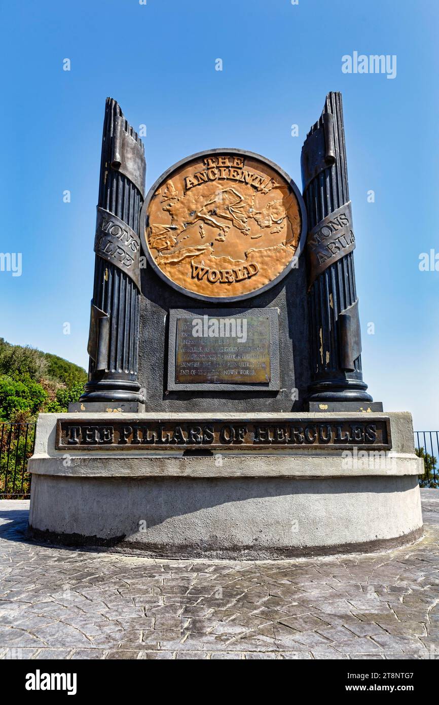 Rock of gibraltar hi-res stock photography and images - Alamy