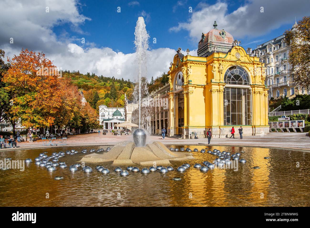 Spa colonnade with singing fountain in the autumnal spa park, Marienbad ...